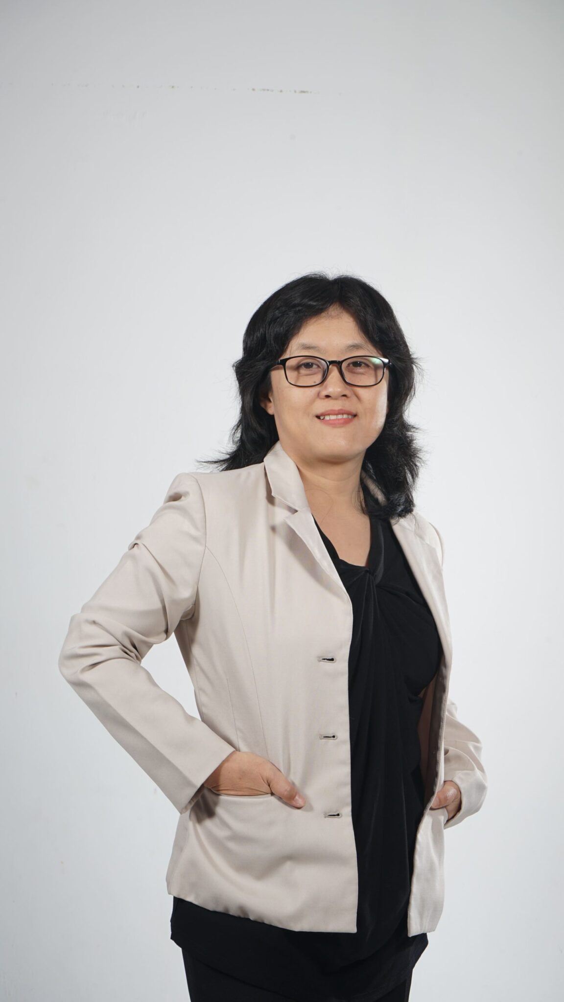 Oktaviani, S.E., M.M. - Universitas Dinamika Surabaya