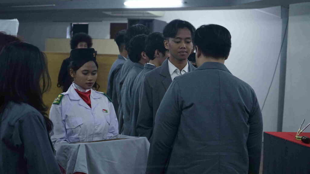 Pelantikan Tiga Kahima Masa Bakti 2024-2025 Yang Dipimpin Oleh Dekan FDIK - Universitas Dinamika ...